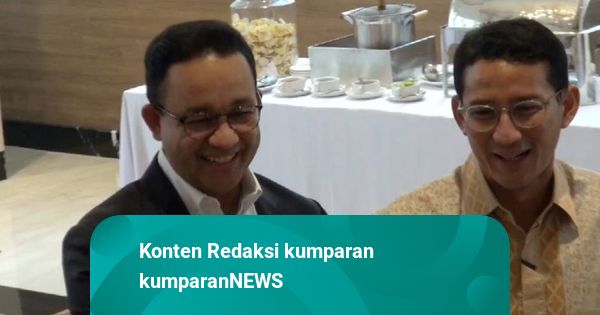 Momen Akrab Anies saat Bertemu Sandiaga Uno: Rangkulan, Berpose Love Sign | kumparan.com